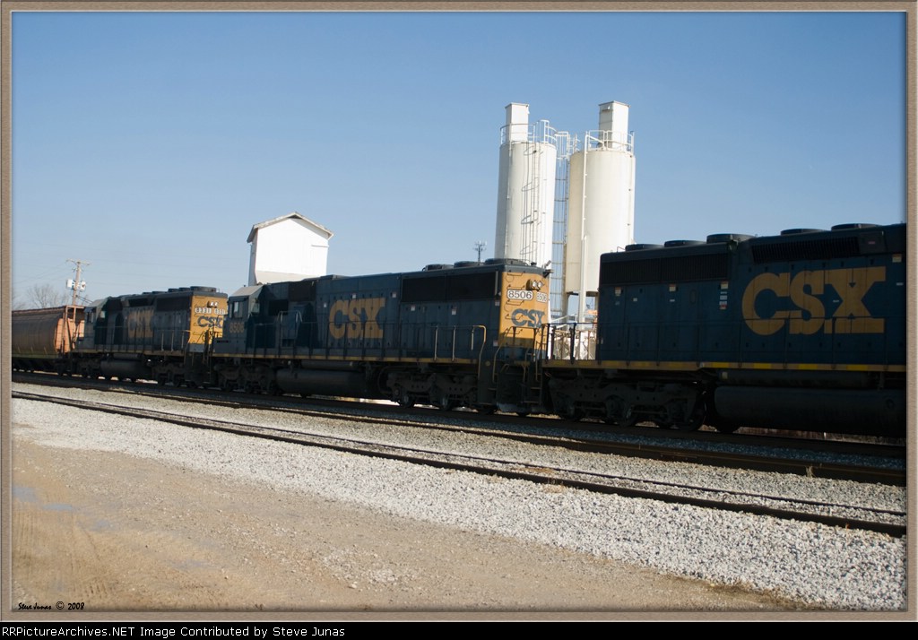 CSX 8506,8331 R647